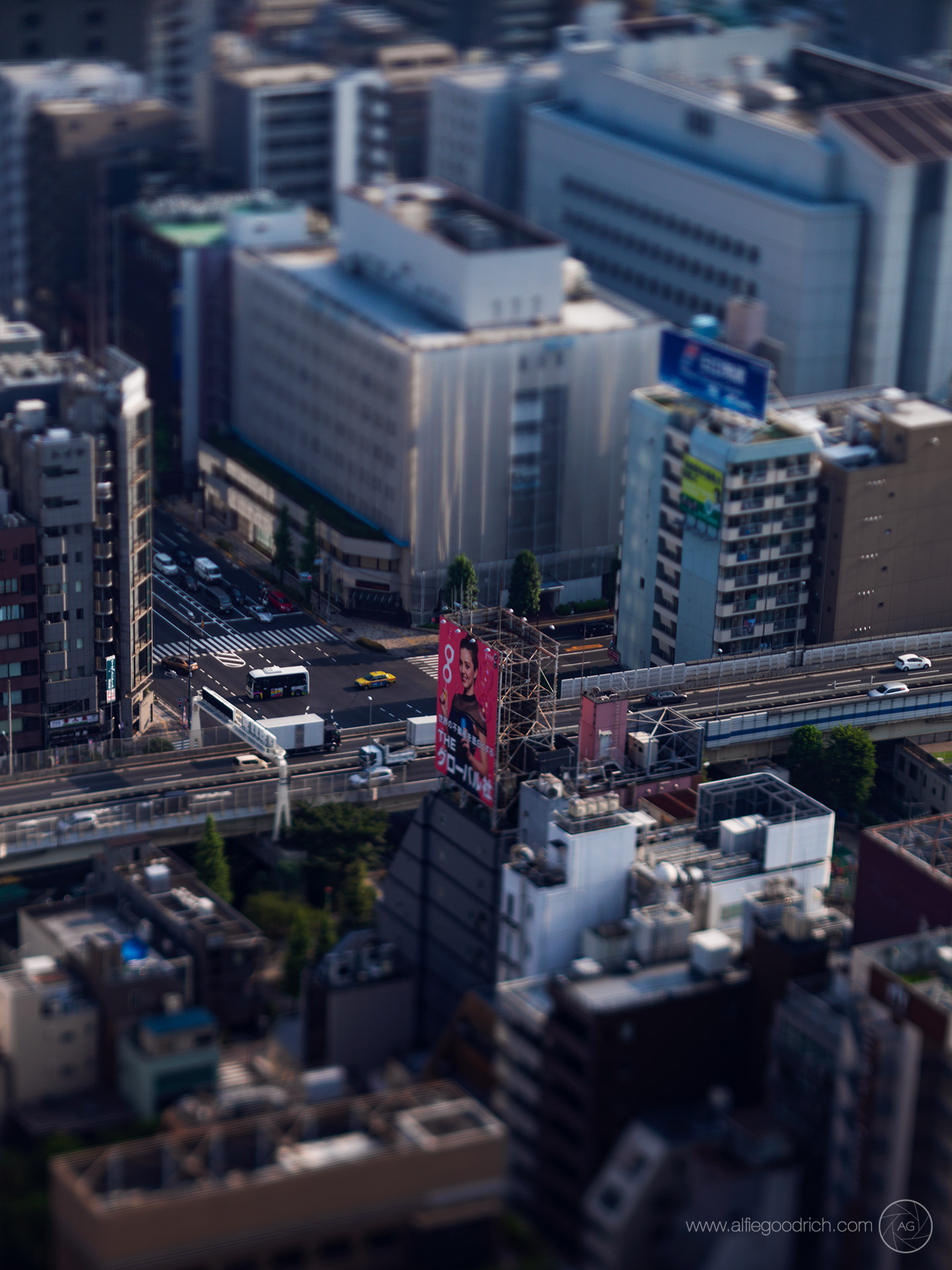 Tokyo Tilt Shift: shooting the city with a Hasselblad tilt-shift setup ...